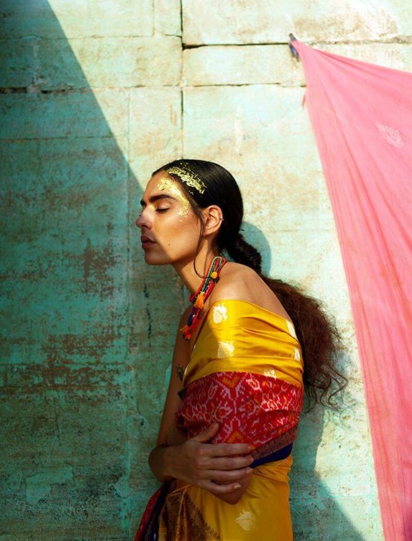 Raw Mango: When Beauty Marries Subtlety - Bold Outline : India's ...