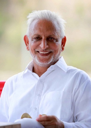 Sri M Commemorated For His Humanitarian Work - Bold Outline : India's ...