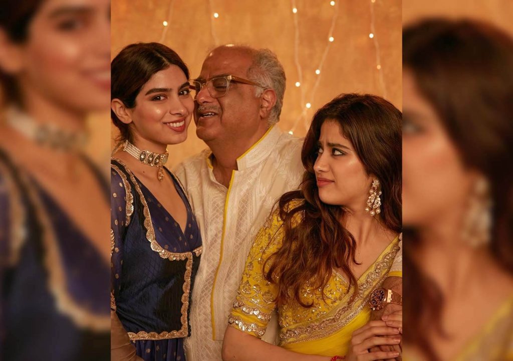 Goofy Diwali Pictures Of Janhvi And Family - Bold Outline : India's ...