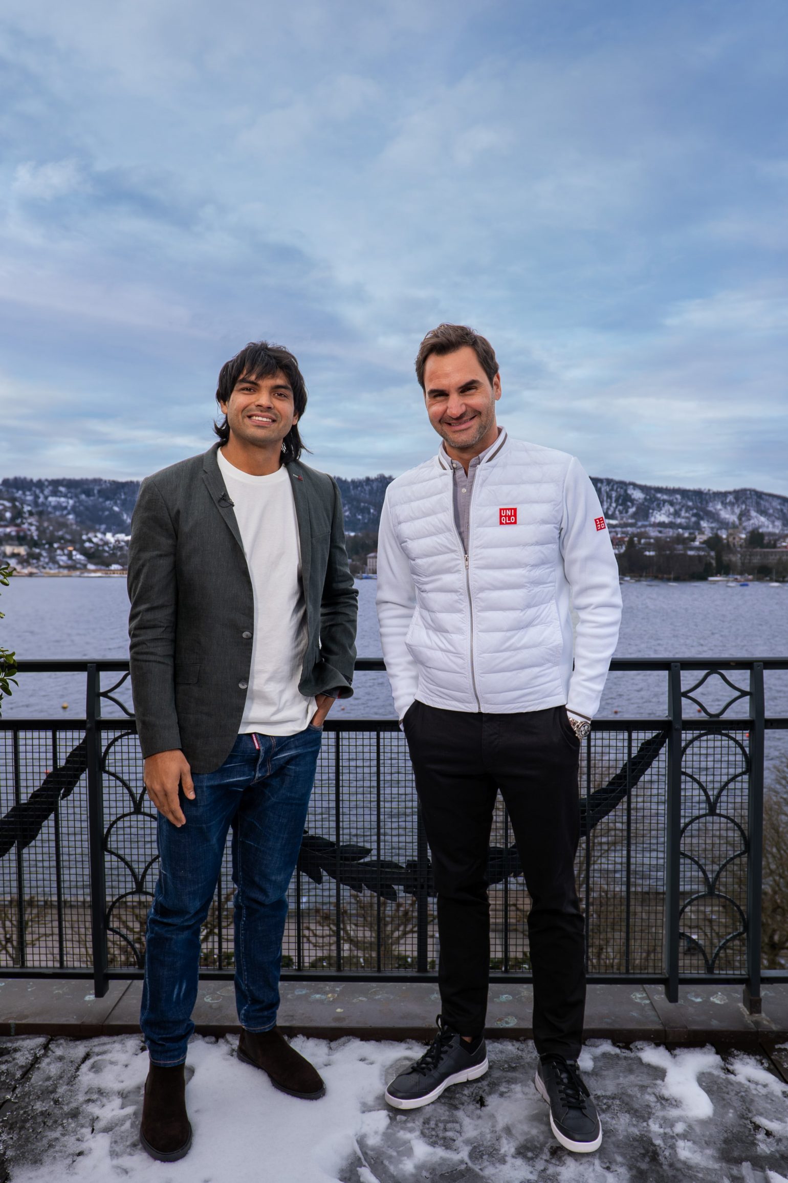 In a first, Tennis Legend Roger Federer Meets Olympic Gold Medalist ...