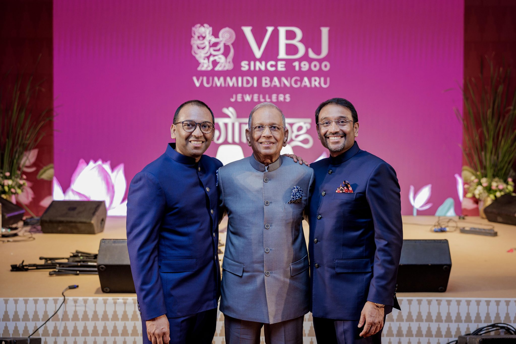 VUMMIDI BANGARU JEWELLERS AND GAURANG SHAH HOSTED THEIR FIRST FASHION ...