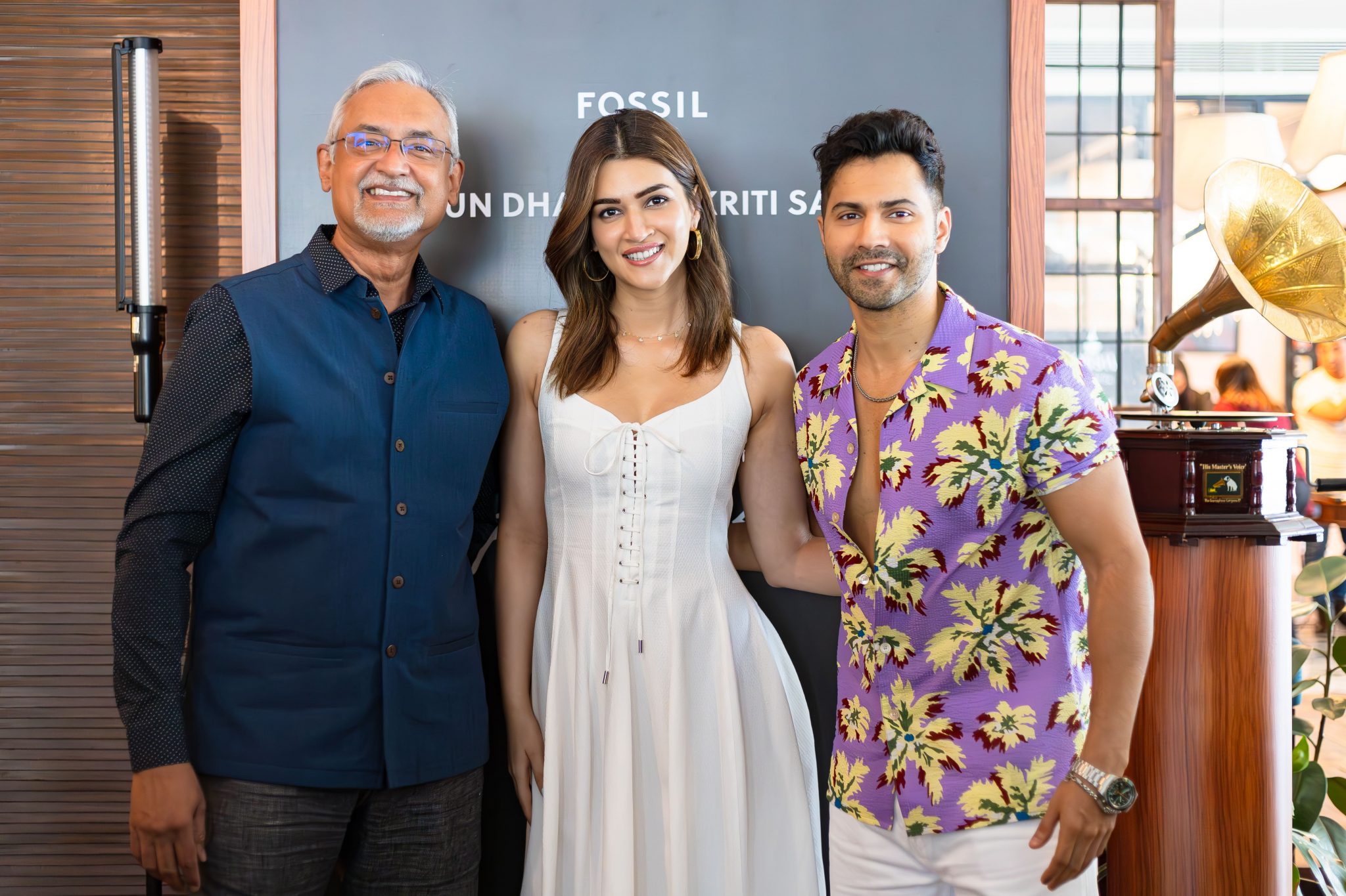 Varun Dhawan and Kriti Sanon Host Father’s Day Brunch in Collaboration ...